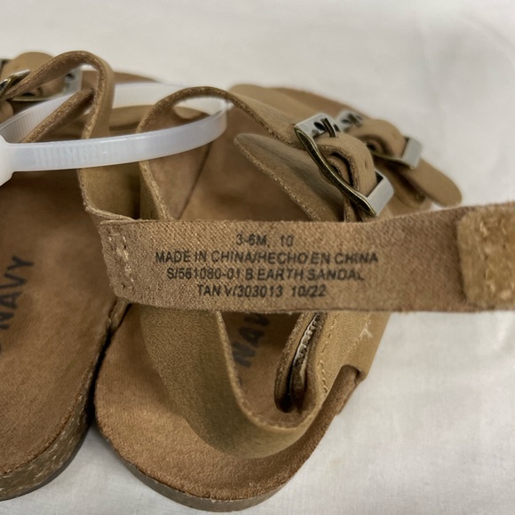 Old Navy | Shoes | New Old Navy Faux Leather Sandals Baby Sz 36 Mos ...
